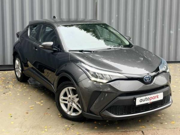 Toyota C-HR 2022 Viļņa, ar dzinēja tilpumu 1.80 L un nobraukumu 117 tūkst. km par 19900 €, foto 3 vietnē AUTOMOTO.COM.LV