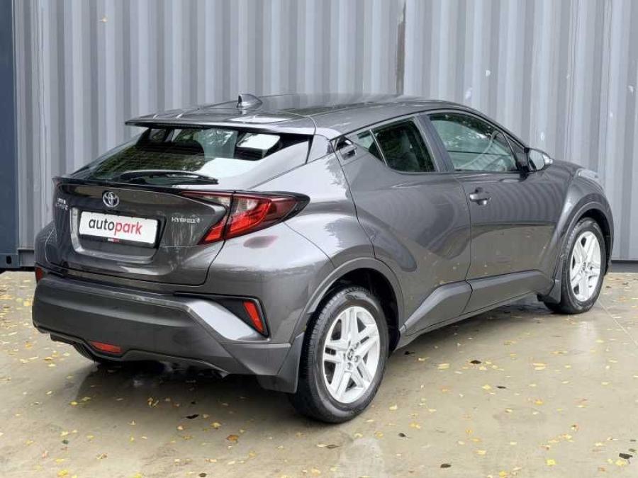 Тойота C-HR 2022 в Вильнюс, объемом двигателя 1.80 л и пробегом 117 тыс. км за 19900 €, фото 4 на AUTOMOTO.COM.LV