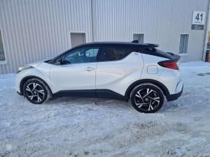 Toyota C-HR 2023 in Ukmerge, with an engine capacity of 1.99 L and mileage of 170 thousand km for 19600 €, photo 8 on AUTOMOTO.COM.LV