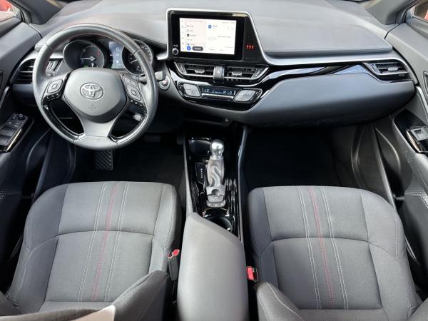 Toyota C-HR 2023 Viļņa, ar dzinēja tilpumu 1.80 L un nobraukumu 81 tūkst. km par 24250 €, foto 3 vietnē AUTOMOTO.COM.LV