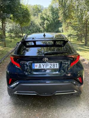 Тойота C-HR 2023 в Алитус, объемом двигателя 1.99 л и пробегом 33 тыс. км за 23500 €, фото 22 на AUTOMOTO.COM.LV