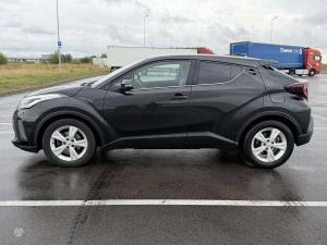 Тойота C-HR 2023 в Каунас, объемом двигателя 1.80 л и пробегом 300 тыс. км за 13600 €, фото 3 на AUTOMOTO.COM.LV