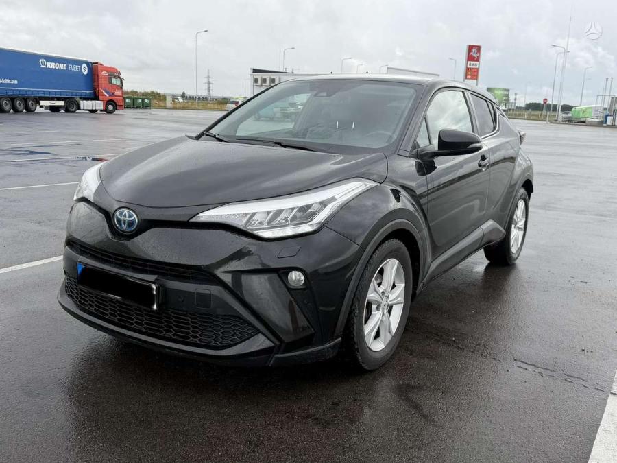 Тойота C-HR 2023 в Каунас, объемом двигателя 1.80 л и пробегом 300 тыс. км за 13600 €, фото 4 на AUTOMOTO.COM.LV