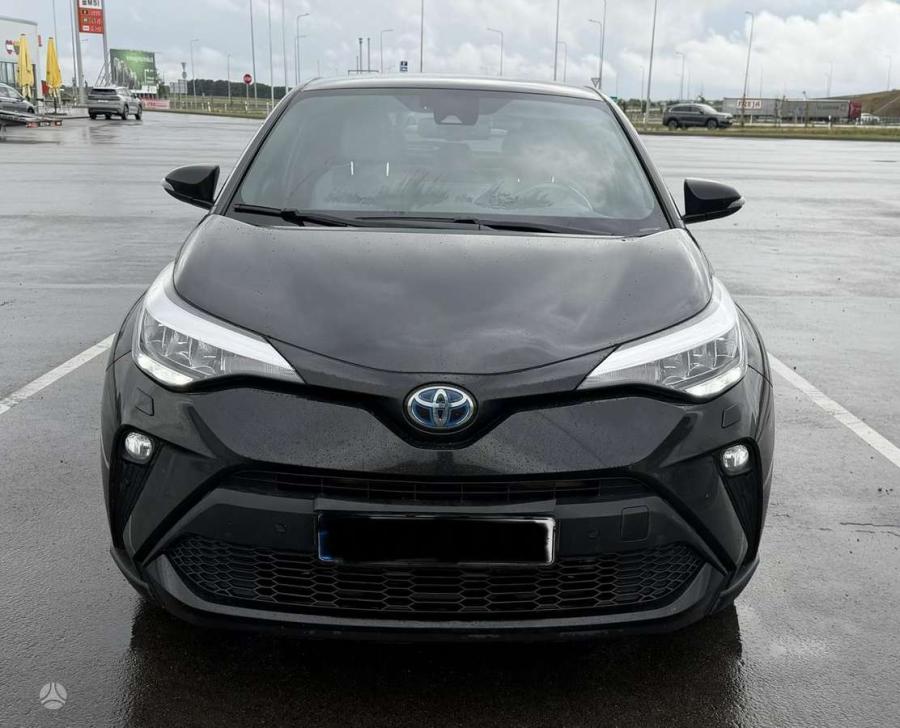 Тойота C-HR 2023 в Каунас, объемом двигателя 1.80 л и пробегом 300 тыс. км за 13600 €, фото 5 на AUTOMOTO.COM.LV
