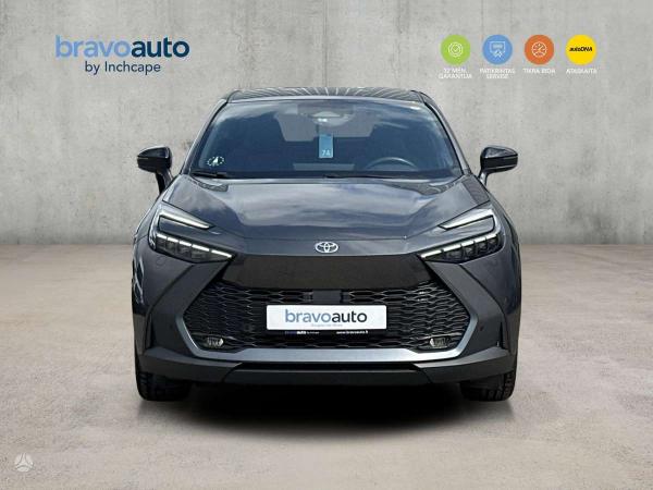 Toyota C-HR 2024 in Kaunas, with an engine capacity of 1.80 L and mileage of 38 thousand km for 29771 €, photo 8 on AUTOMOTO.COM.LV