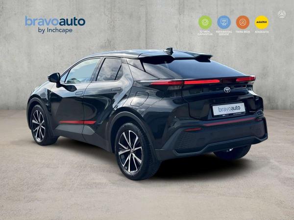 Toyota C-HR 2024 in Kaunas, with an engine capacity of 1.80 L and mileage of 50 thousand km for 29771 €, photo 3 on AUTOMOTO.COM.LV