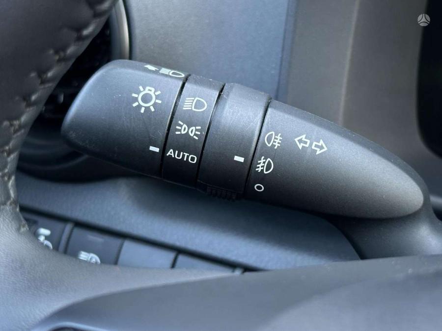 Toyota C-HR 2024 Kauņa, ar dzinēja tilpumu 1.80 L un nobraukumu 50 tūkst. km par 29771 €, foto 24 vietnē AUTOMOTO.COM.LV