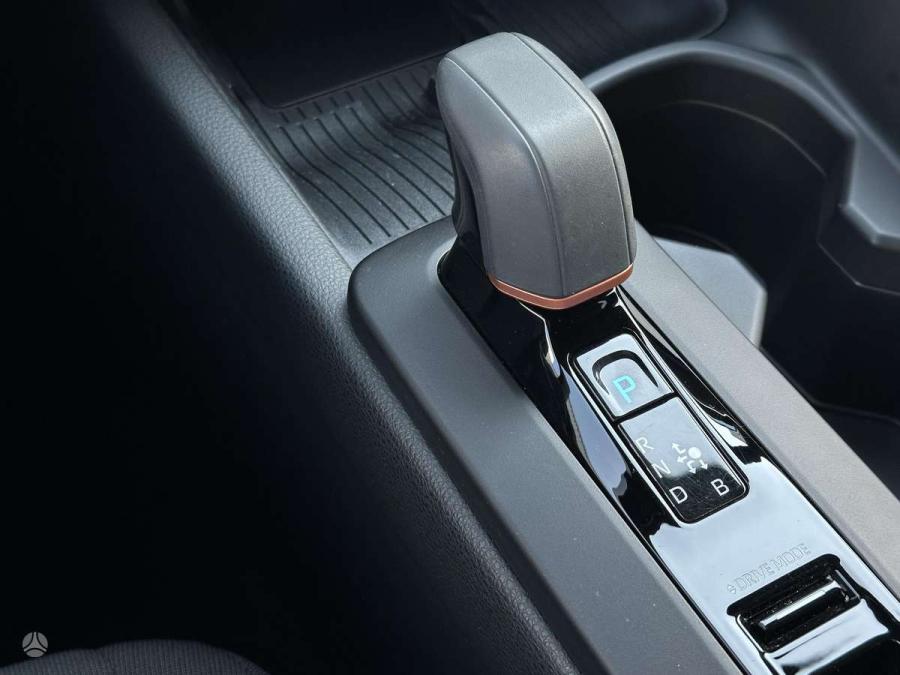 Toyota C-HR 2024 Kauņa, ar dzinēja tilpumu 1.80 L un nobraukumu 50 tūkst. km par 29771 €, foto 33 vietnē AUTOMOTO.COM.LV