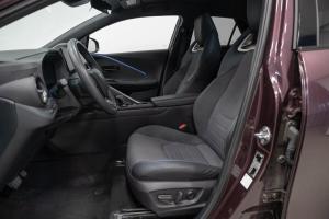 Toyota C-HR 2024 Viļņa, ar dzinēja tilpumu 1.80 L un nobraukumu 27 tūkst. km par 30900 €, foto 6 vietnē AUTOMOTO.COM.LV