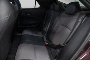 Toyota C-HR 2024 Viļņa, ar dzinēja tilpumu 1.80 L un nobraukumu 27 tūkst. km par 30900 €, foto 7 vietnē AUTOMOTO.COM.LV