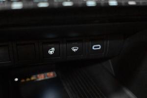 Toyota C-HR 2024 Viļņa, ar dzinēja tilpumu 1.80 L un nobraukumu 27 tūkst. km par 30900 €, foto 19 vietnē AUTOMOTO.COM.LV