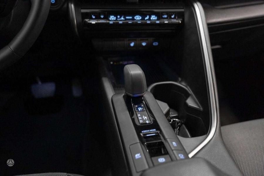 Toyota C-HR 2024 Viļņa, ar dzinēja tilpumu 1.80 L un nobraukumu 27 tūkst. km par 30900 €, foto 18 vietnē AUTOMOTO.COM.LV