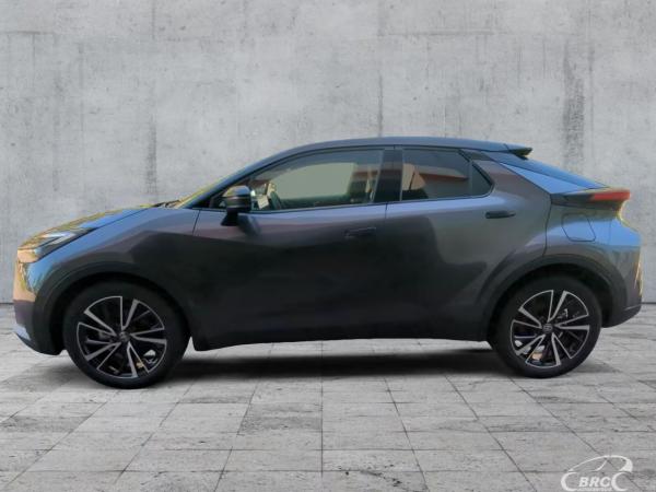 Toyota C-HR 2025 in Klaipeda, with an engine capacity of 1.99 L and mileage of 0 thousand km for 35587 €, photo 5 on AUTOMOTO.COM.LV