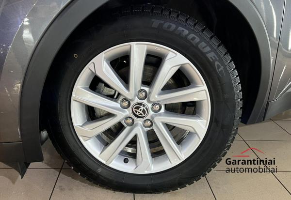 Toyota C-HR 2025 Viļņa, ar dzinēja tilpumu 1.80 L un nobraukumu 35 tūkst. km par 26500 €, foto 4 vietnē AUTOMOTO.COM.LV