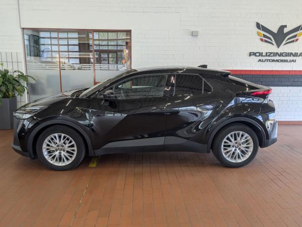 Toyota C-HR 2026 Kauņa, ar dzinēja tilpumu 1.80 L un nobraukumu 6 tūkst. km par 27500 €, foto 6 vietnē AUTOMOTO.COM.LV