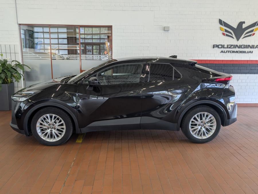 Toyota C-HR 2026 in Kaunas, with an engine capacity of 1.80 L and mileage of 6 thousand km for 27500 €, photo 6 on AUTOMOTO.COM.LV