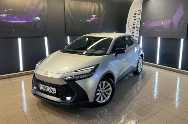 Тойота C-HR 2026 в Вильнюс, объемом двигателя 1.80 л и пробегом 22 тыс. км за 27500 €, фото 1 на AUTOMOTO.COM.LV