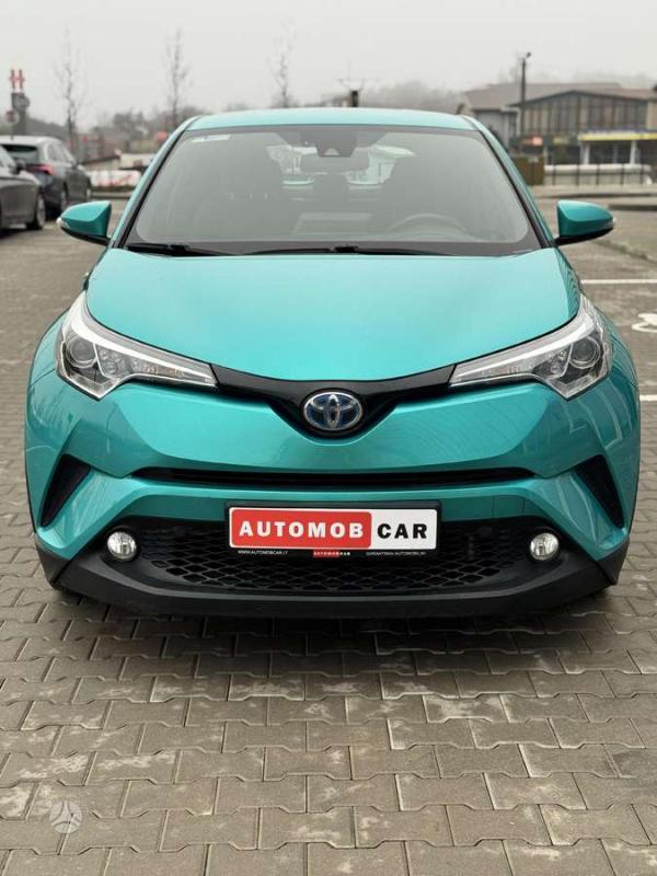 Zaļš Toyota C-HR 2018 Viļņa, ar dzinēja tilpumu 1.80 L un nobraukumu 170 tūkst. km par 16350 €, foto 2 vietnē AUTOMOTO.COM.LV