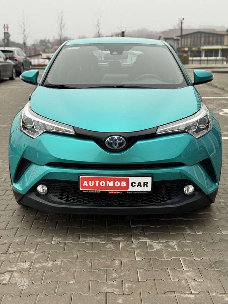 Zaļš Toyota C-HR 2018 Viļņa, ar dzinēja tilpumu 1.80 L un nobraukumu 170 tūkst. km par 16350 €, foto 2 vietnē AUTOMOTO.COM.LV
