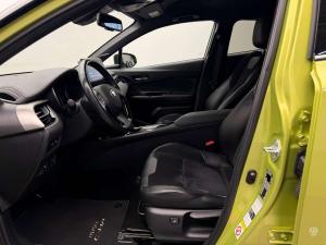 Зеленый Тойота C-HR 2019 в Паневежис, объемом двигателя 1.80 л и пробегом 108 тыс. км за 20990 €, фото 10 на AUTOMOTO.COM.LV