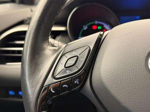 Зеленый Тойота C-HR 2019 в Паневежис, объемом двигателя 1.80 л и пробегом 108 тыс. км за 20990 €, фото 21 на AUTOMOTO.COM.LV