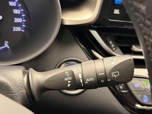 Зеленый Тойота C-HR 2019 в Паневежис, объемом двигателя 1.80 л и пробегом 108 тыс. км за 20990 €, фото 24 на AUTOMOTO.COM.LV