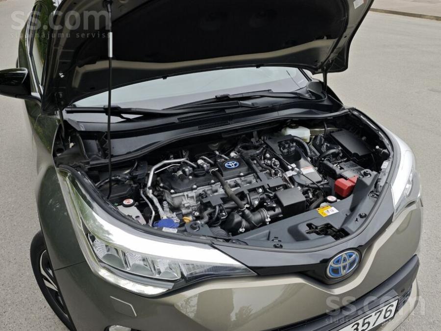 Зеленый Тойота C-HR 2022 в Рига, объемом двигателя 1.80 л и пробегом 44 тыс. км за 21900 €, фото 26 на AUTOMOTO.COM.LV
