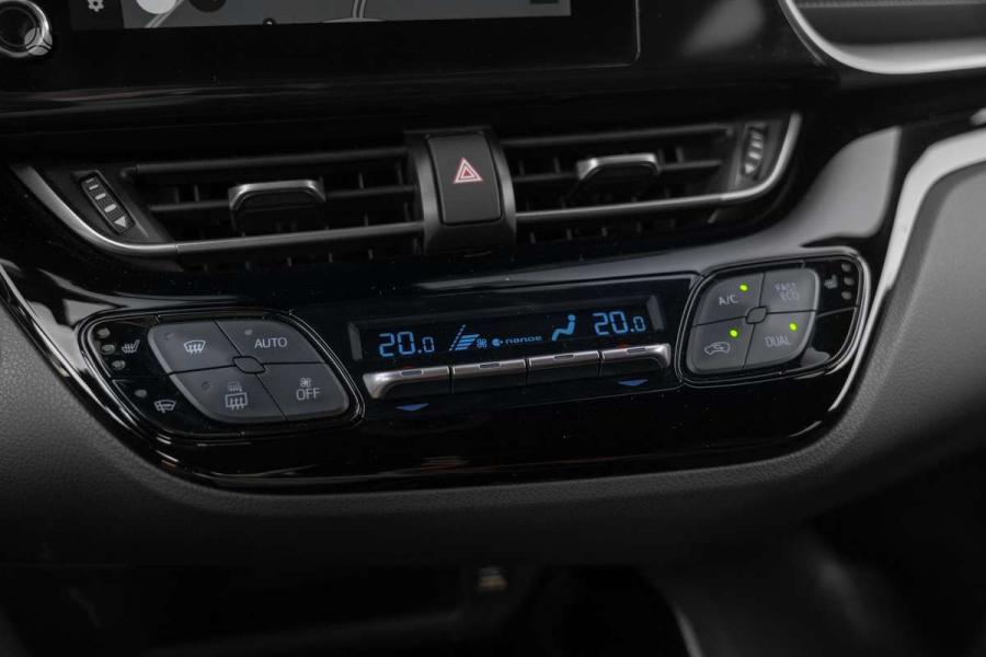 Зеленый Тойота C-HR 2022 в Вильнюс, объемом двигателя 1.80 л и пробегом 55 тыс. км за 23950 €, фото 21 на AUTOMOTO.COM.LV