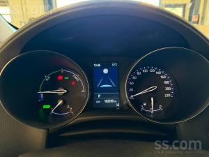 Зеленый Тойота C-HR 2022 в Екабпилс, объемом двигателя 2.00 л и пробегом 102 тыс. км за 25800 €, фото 14 на AUTOMOTO.COM.LV