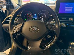 Зеленый Тойота C-HR 2022 в Екабпилс, объемом двигателя 2.00 л и пробегом 102 тыс. км за 25800 €, фото 12 на AUTOMOTO.COM.LV