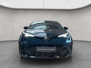 Green Toyota C-HR 2023 in Kaunas, with an engine capacity of 2.00 L and mileage of 37 thousand km for 30589 €, photo 9 on AUTOMOTO.COM.LV