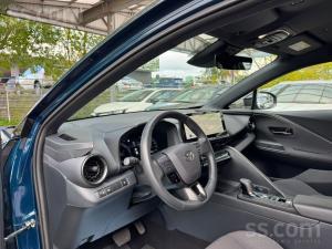 Zaļš Toyota C-HR 2025 Rīga, ar dzinēja tilpumu 1.80 L un nobraukumu 34 tūkst. km par 26850 €, foto 6 vietnē AUTOMOTO.COM.LV