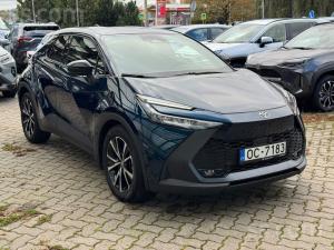 Зеленый Тойота C-HR 2025 в Рига, объемом двигателя 1.80 л и пробегом 34 тыс. км за 26850 €, фото 1 на AUTOMOTO.COM.LV