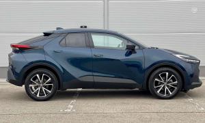 Zaļš Toyota C-HR 2024 Panevēža, ar dzinēja tilpumu 0.00 L un nobraukumu 17 tūkst. km par 28450 €, foto 7 vietnē AUTOMOTO.COM.LV
