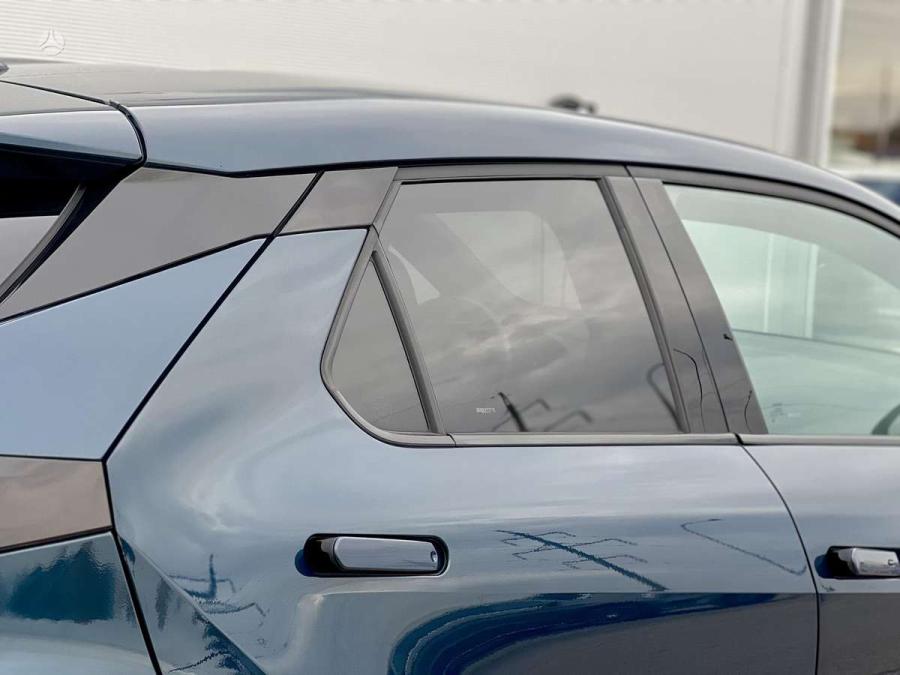 Zaļš Toyota C-HR 2024 Panevēža, ar dzinēja tilpumu 0.00 L un nobraukumu 17 tūkst. km par 28450 €, foto 14 vietnē AUTOMOTO.COM.LV