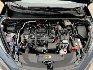 Zaļš Toyota C-HR 2024 Panevēža, ar dzinēja tilpumu 0.00 L un nobraukumu 17 tūkst. km par 28450 €, foto 23 vietnē AUTOMOTO.COM.LV