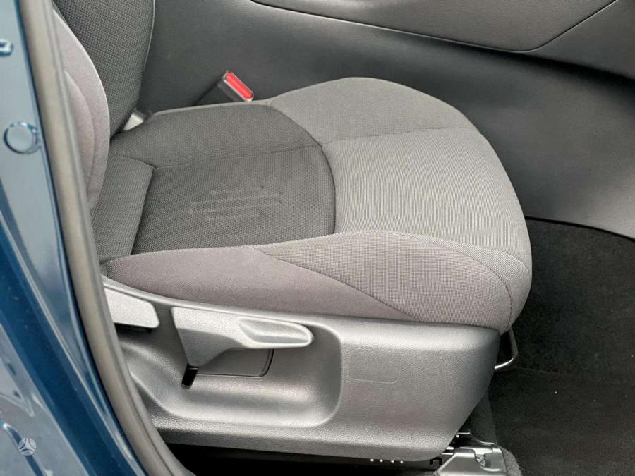 Zaļš Toyota C-HR 2024 Panevēža, ar dzinēja tilpumu 0.00 L un nobraukumu 17 tūkst. km par 28450 €, foto 26 vietnē AUTOMOTO.COM.LV