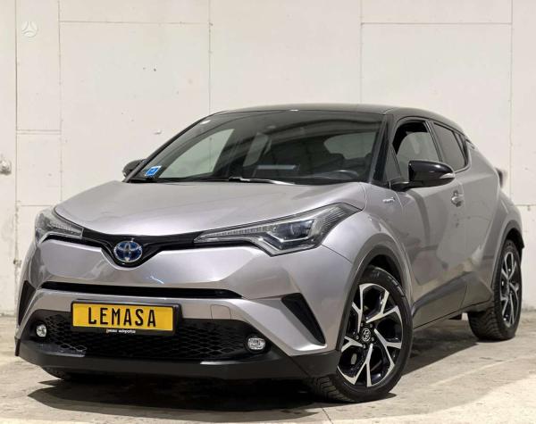 Pelēks Toyota C-HR 2016 Klaipėda, ar dzinēja tilpumu 1.80 L un nobraukumu 148 tūkst. km par 16500 €, foto 1 vietnē AUTOMOTO.COM.LV