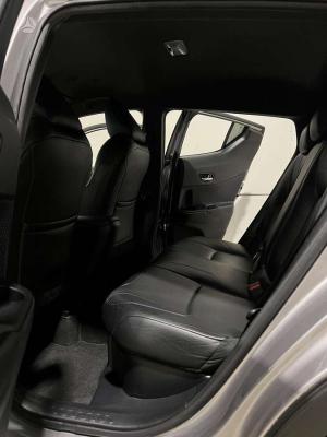 Grey Toyota C-HR 2016 in Klaipeda, with an engine capacity of 1.80 L and mileage of 148 thousand km for 16500 €, photo 13 on AUTOMOTO.COM.LV