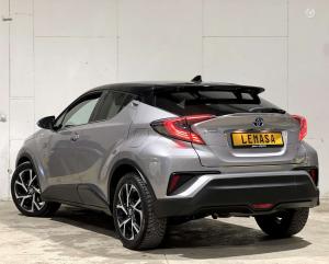 Grey Toyota C-HR 2016 in Klaipeda, with an engine capacity of 1.80 L and mileage of 148 thousand km for 16500 €, photo 18 on AUTOMOTO.COM.LV