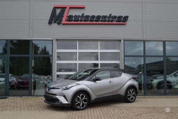 Серый Тойота C-HR 2016 в Вильнюс, объемом двигателя 1.80 л и пробегом 171 тыс. км за 16500 €, фото 1 на AUTOMOTO.COM.LV