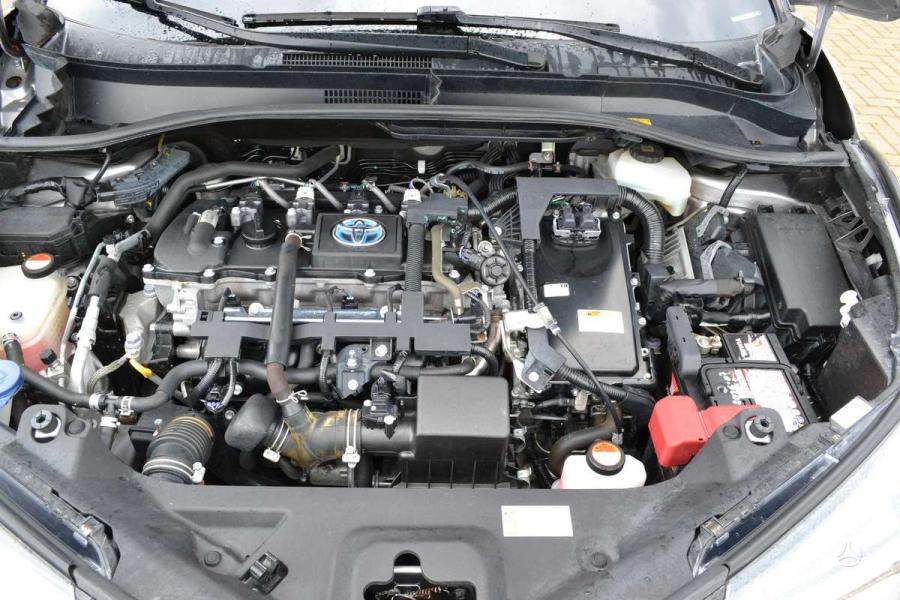 Pelēks Toyota C-HR 2016 Viļņa, ar dzinēja tilpumu 1.80 L un nobraukumu 171 tūkst. km par 16500 €, foto 18 vietnē AUTOMOTO.COM.LV