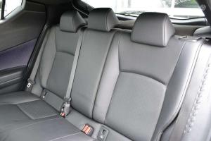 Pelēks Toyota C-HR 2016 Viļņa, ar dzinēja tilpumu 1.80 L un nobraukumu 171 tūkst. km par 16500 €, foto 32 vietnē AUTOMOTO.COM.LV