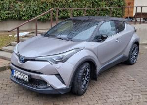 Серый Тойота C-HR 2017 в Рига, объемом двигателя 1.80 л и пробегом 89 тыс. км за 18800 €, фото 5 на AUTOMOTO.COM.LV