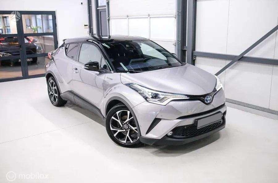 Серый Тойота C-HR 2017 в Каунас, объемом двигателя 1.80 л и пробегом 213 тыс. км за 15250 €, фото 1 на AUTOMOTO.COM.LV