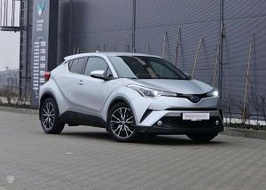 Grey Toyota C-HR 2017 in Vilnius, with an engine capacity of 1.80 L and mileage of 207 thousand km for 15000 €, photo 7 on AUTOMOTO.COM.LV