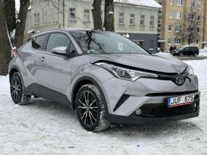 Pelēks Toyota C-HR 2017 Ukmergė, ar dzinēja tilpumu 1.20 L un nobraukumu 103 tūkst. km par 8400 €, foto  vietnē AUTOMOTO.COM.LV