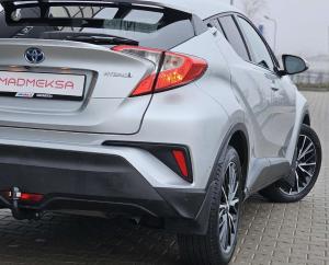 Grey Toyota C-HR 2017 in Vilnius, with an engine capacity of 1.80 L and mileage of 207 thousand km for 14900 €, photo 16 on AUTOMOTO.COM.LV