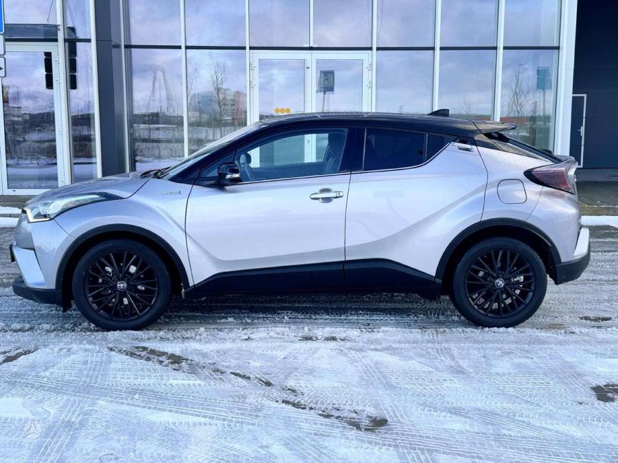 Pelēks Toyota C-HR 2017 Viļņa, ar dzinēja tilpumu 1.80 L un nobraukumu 76 tūkst. km par 17450 €, foto 8 vietnē AUTOMOTO.COM.LV