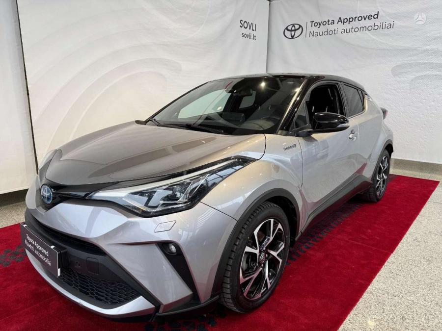 Серый Тойота C-HR 2017 в Шяуляй, объемом двигателя 1.80 л и пробегом 158 тыс. км за 17300 €, фото 1 на AUTOMOTO.COM.LV